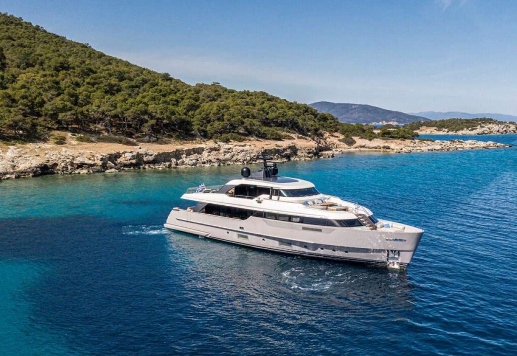 Yacht Charter in Greece | Information, Yachts and Itinerary